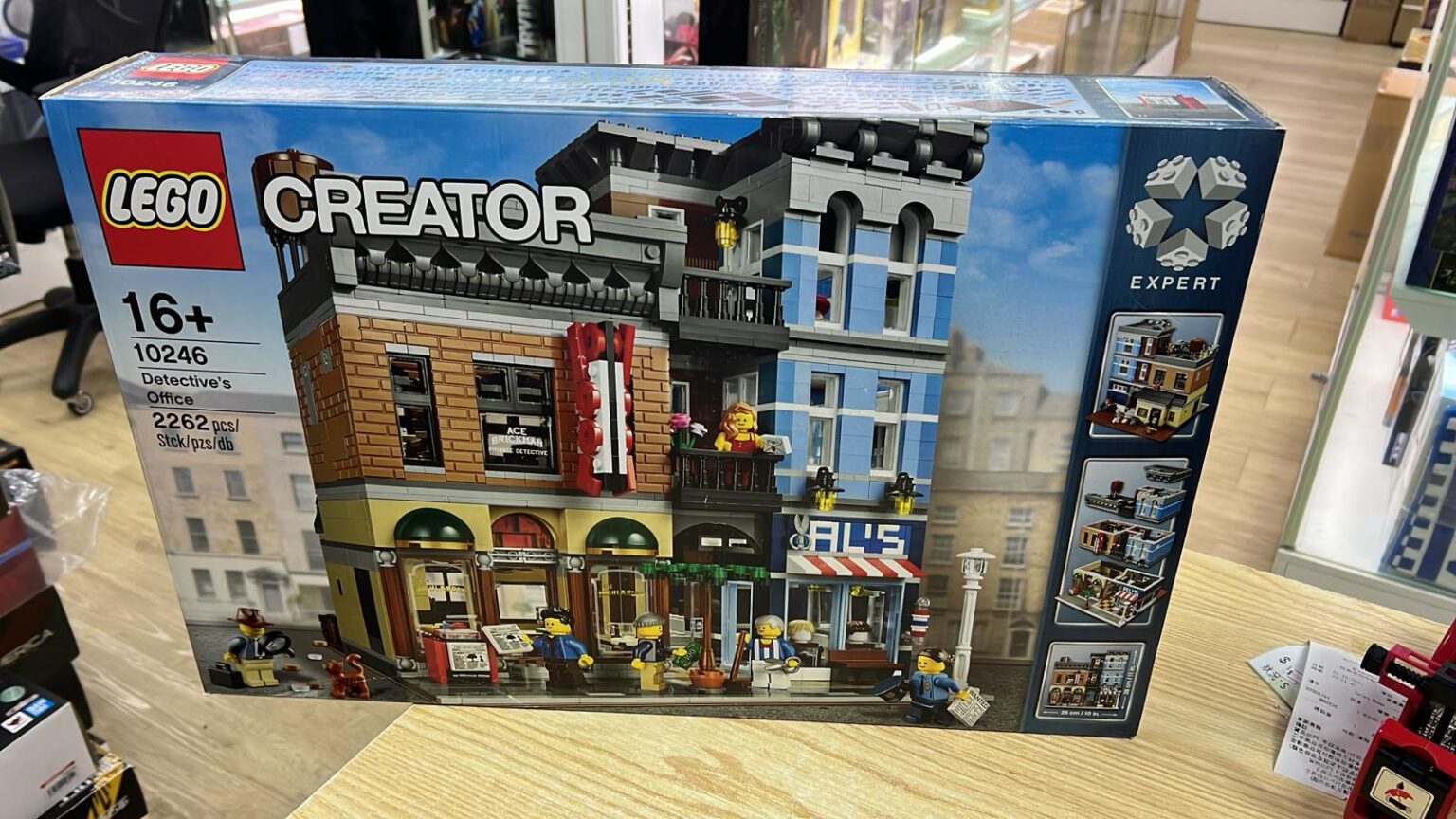 Lego 10246 Detective’s Office Creator Modular Building – Nibanme Toys