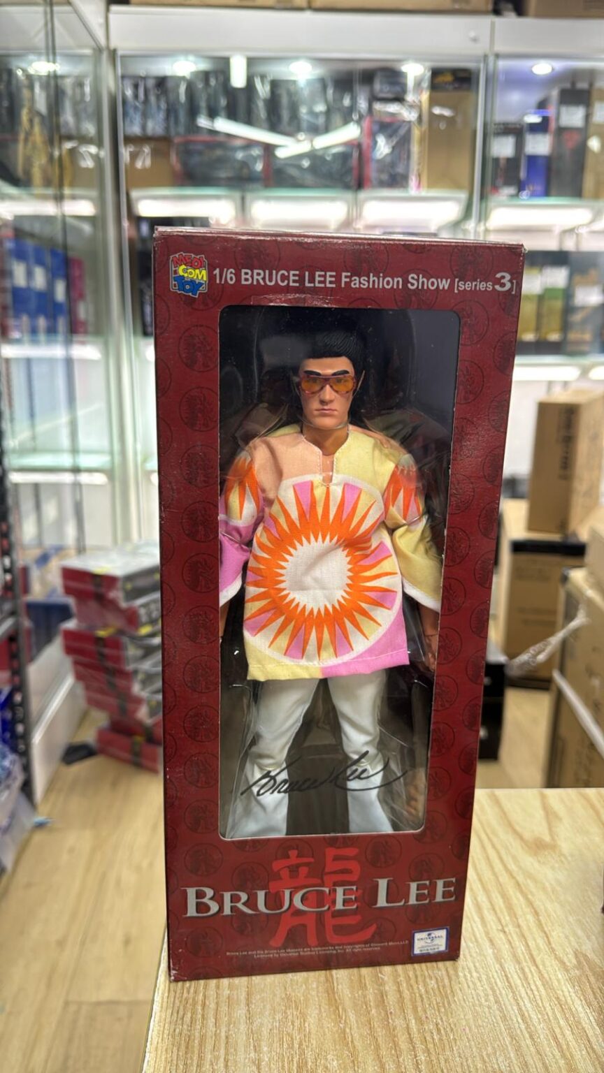 Medicom RAH Real Action Heroes 1/6 Bruce Lee Model 13 Fashion Show ...